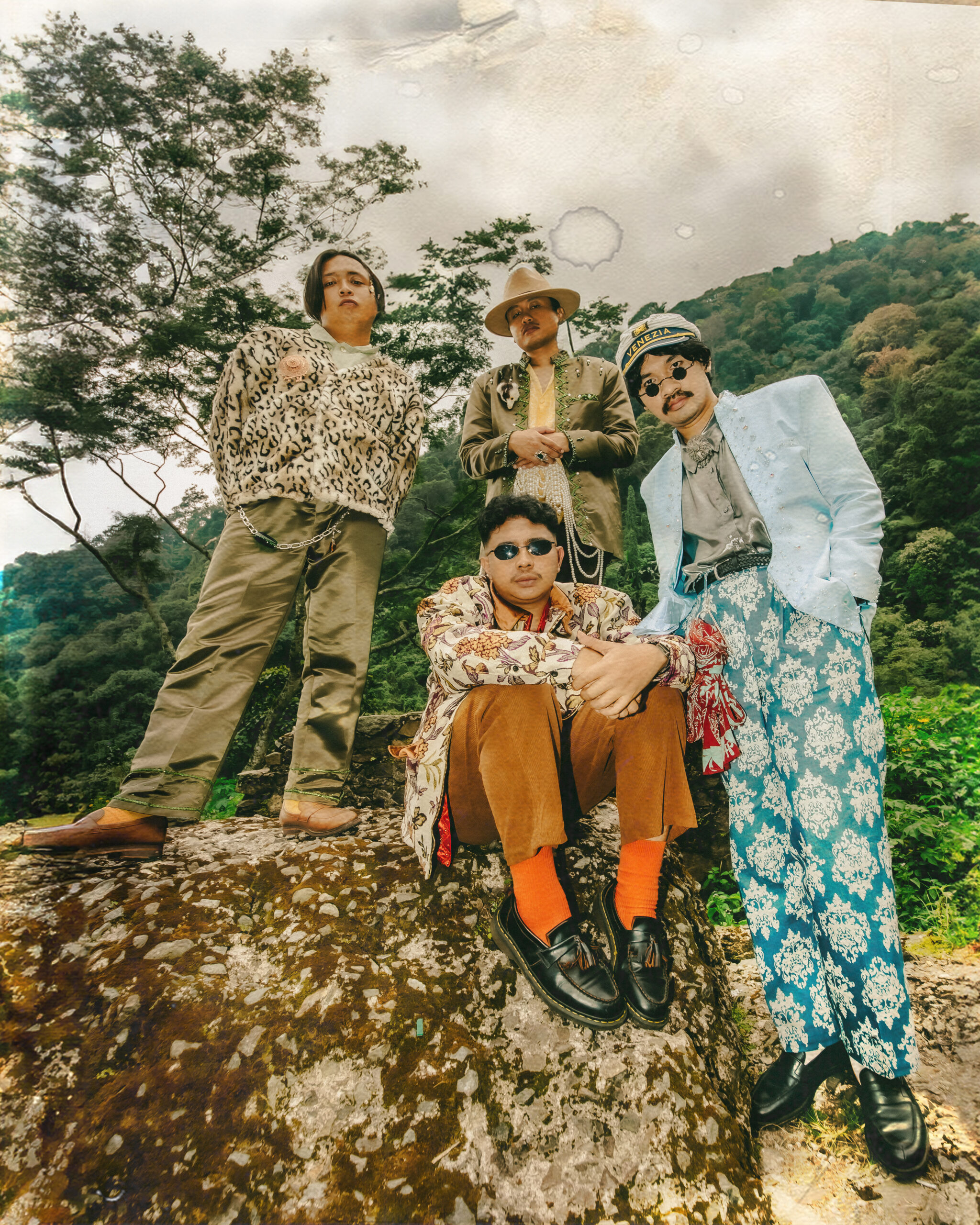 The Panturas - Official Website